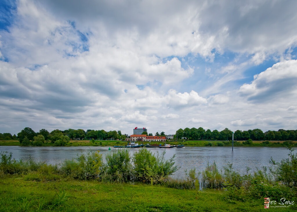 Venlo | Tussen Lage Loswal en Barge Terminal | Jos Saris Media